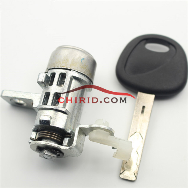 Hyundai Verna left door lock